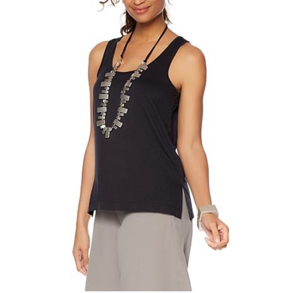 MarlaWynne | Tops | Marla Wynne Essentials Black Scoop Neck Tank Top ...
